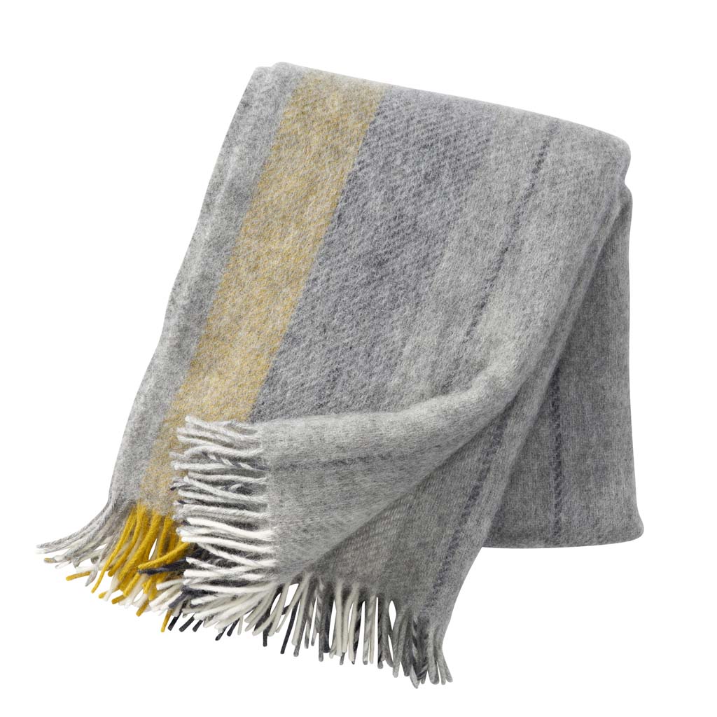 Gute grå/gul ullpläd - Hos Greta